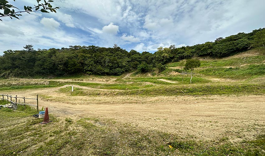 やんばるローカルベース YOFUKE｜沖縄県・世冨慶でバギー体験